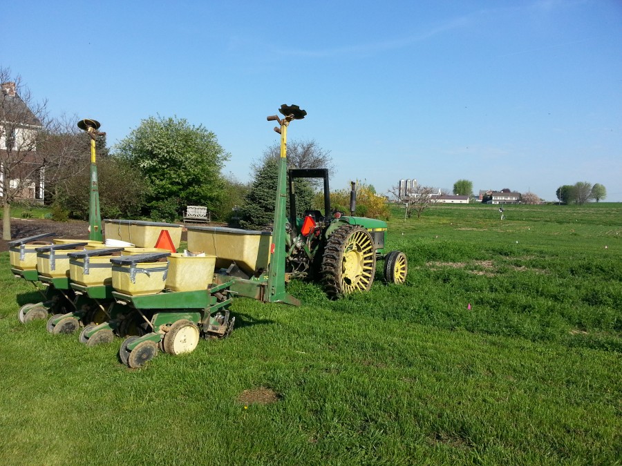 Planting Green in a Cover Crop - King's AgriSeeds